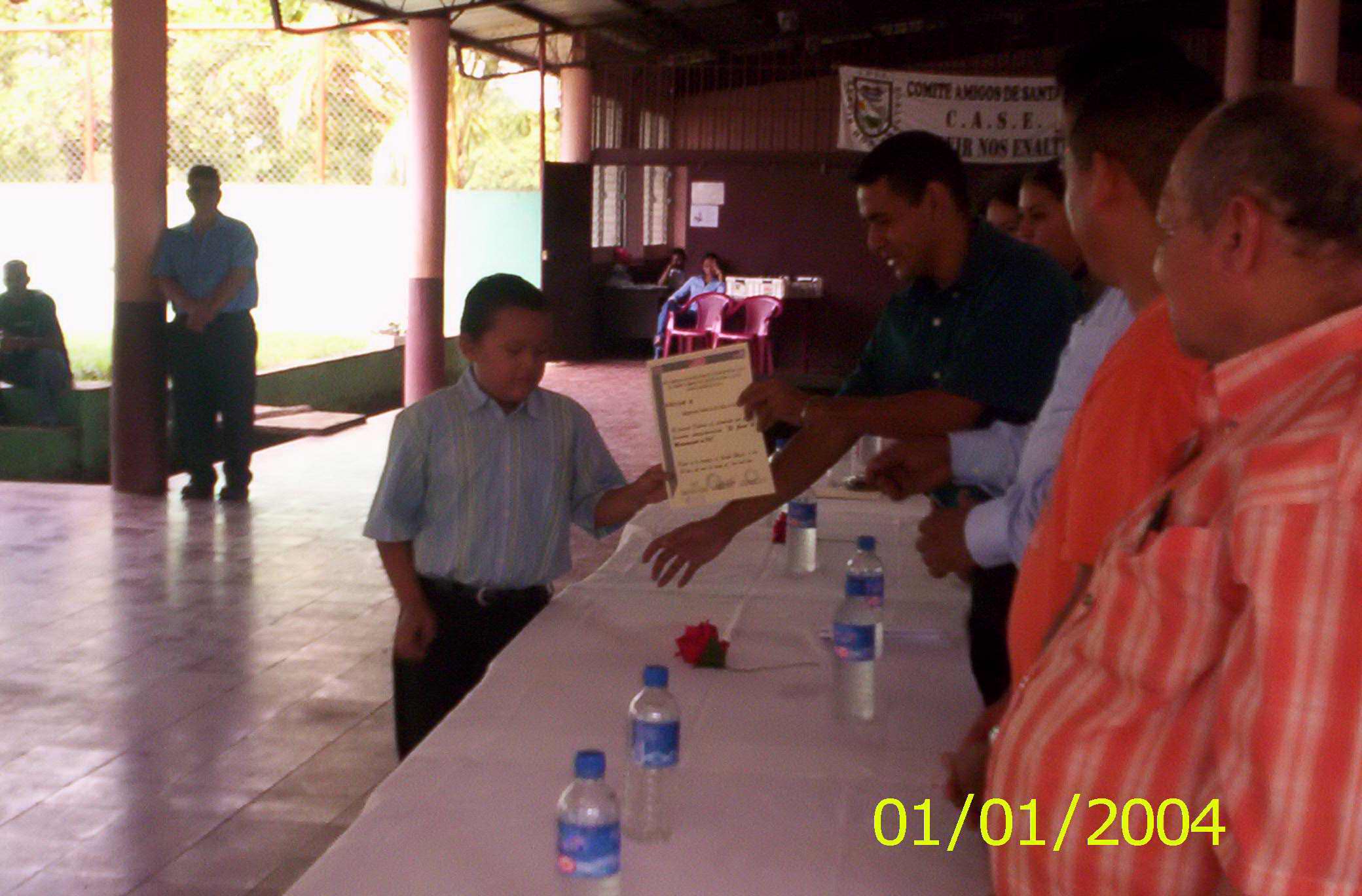 Index of /images/rese_escue_comp/